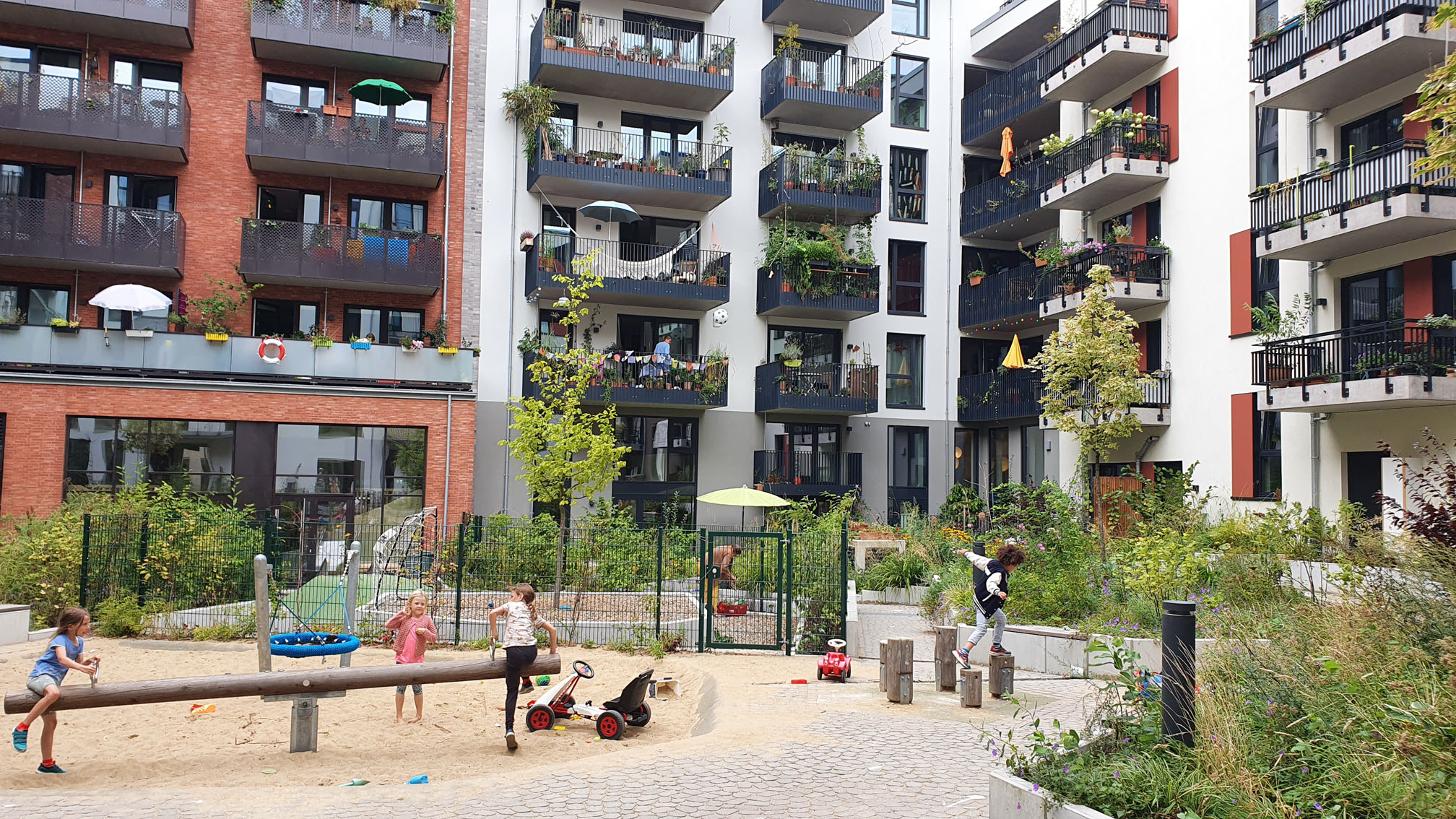 Hamburg building communities - community led housing london